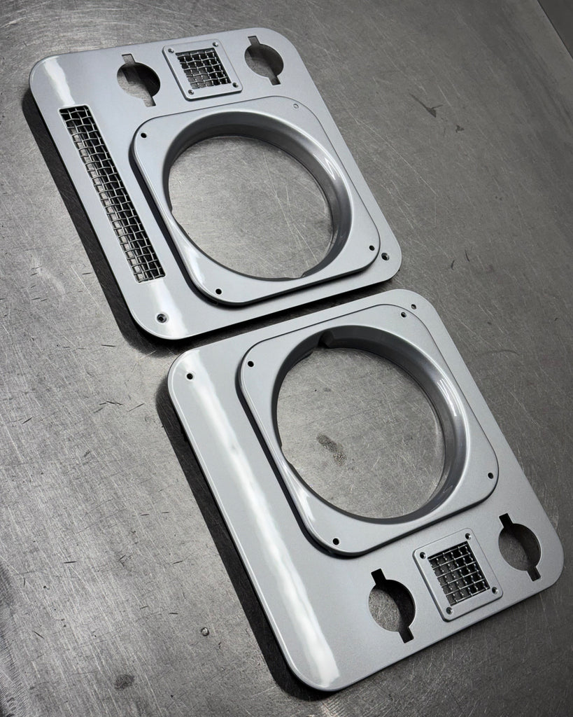 Land Rover Defender Retro V8 Headlight Surrounds. – Uproar 4x4
