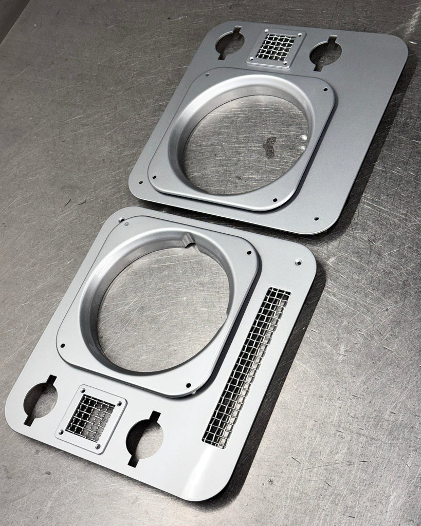 Land Rover Defender Retro V8 Headlight Surrounds. – Uproar 4x4