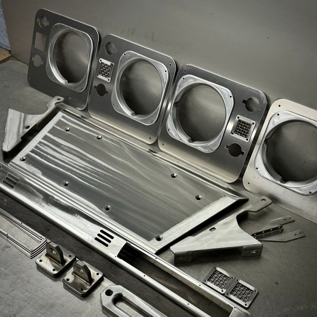 Land Rover Defender Mesh Vent Metal Headlight Surrounds – Uproar 4x4