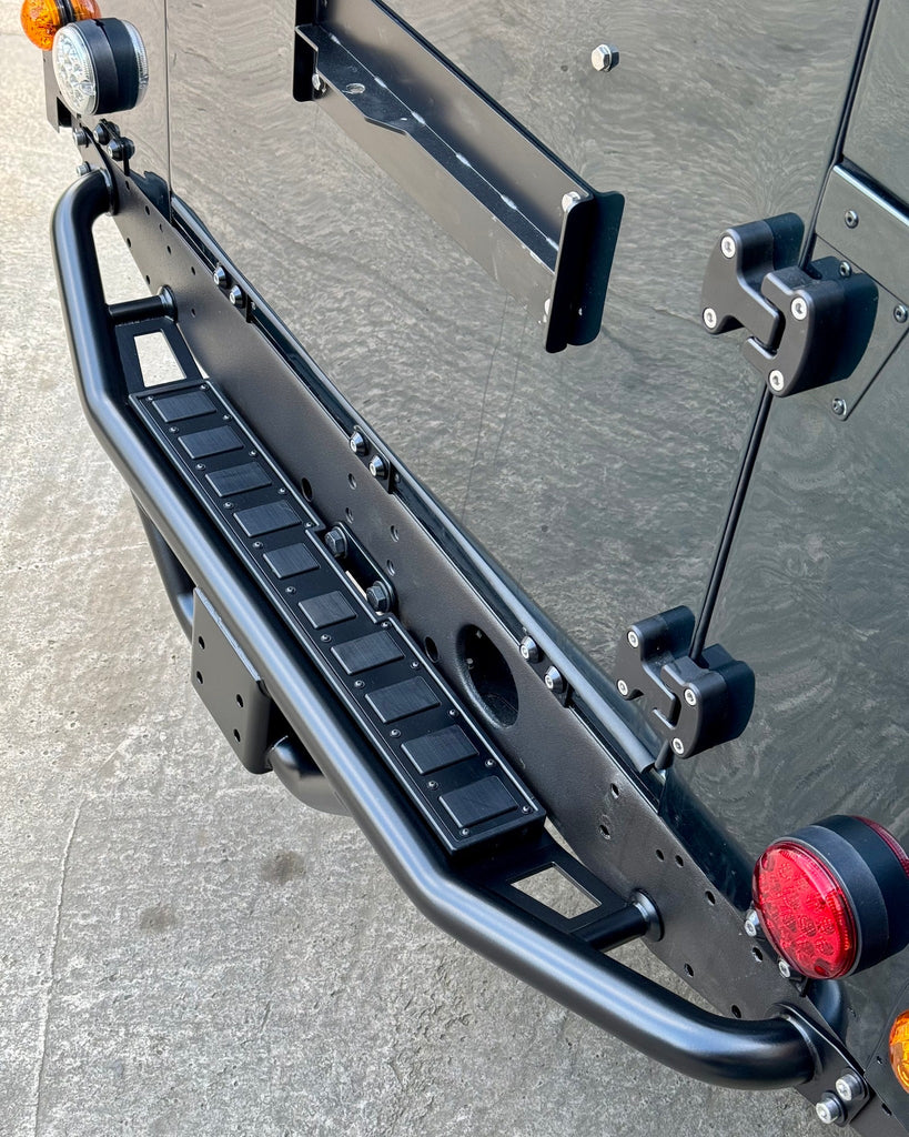 Land Rover Defender Stainless Steel NAS Rear Step. – Uproar 4x4