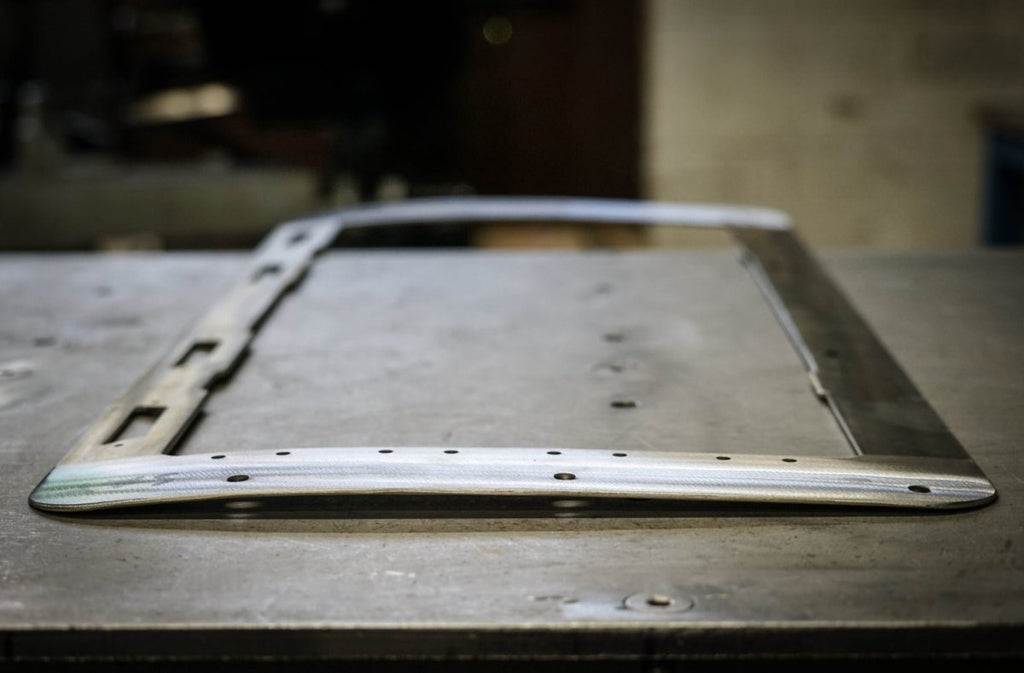 Land Rover Defender Stainless Steel Stealth Front Grille – Uproar 4x4