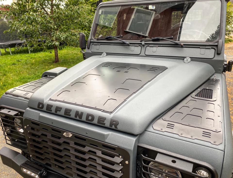 Land Rover Defender Wing Top Protection / Chequer Plate Panels – Uproar 4x4